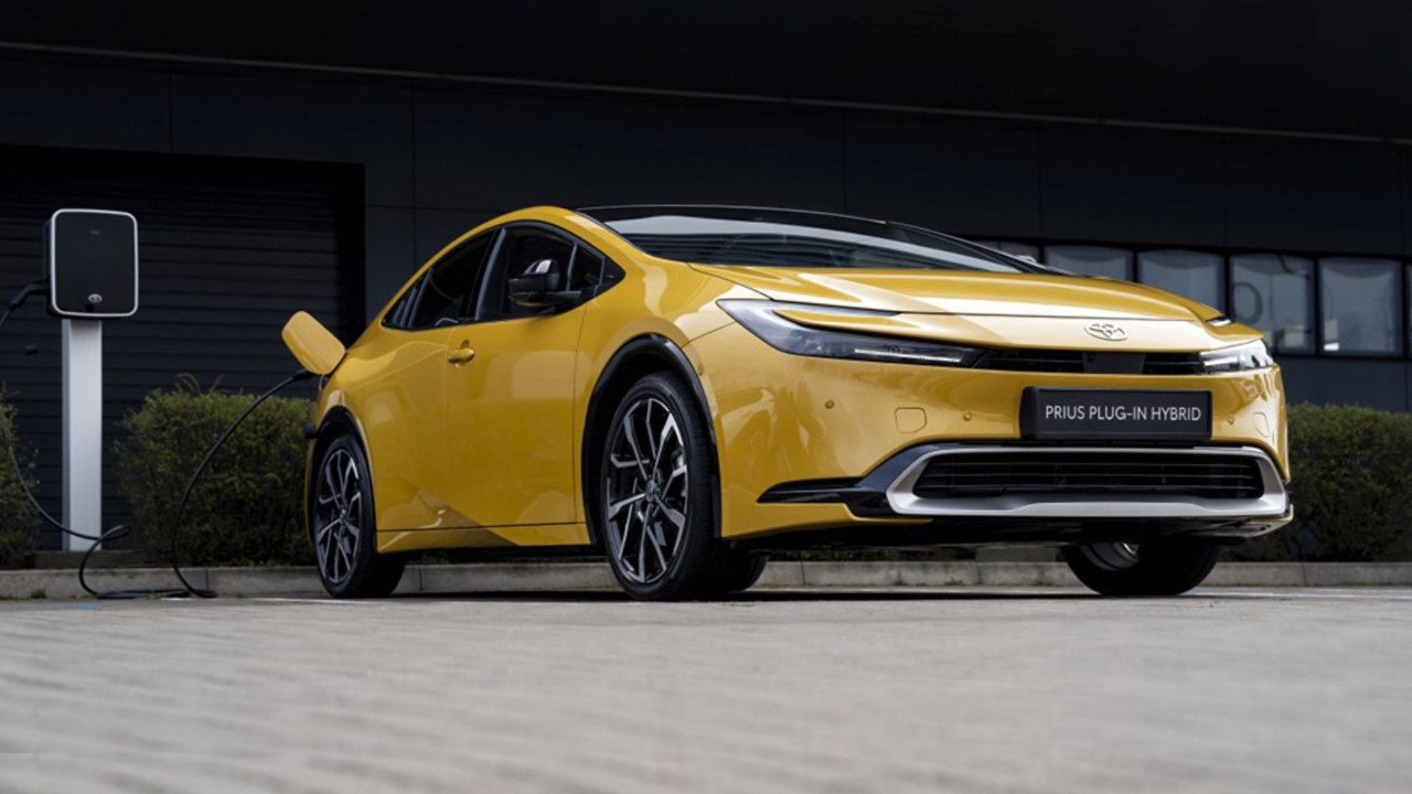 Toyota | Jaworski Auto Włocławek - Nowa Toyota Prius jednym z ...